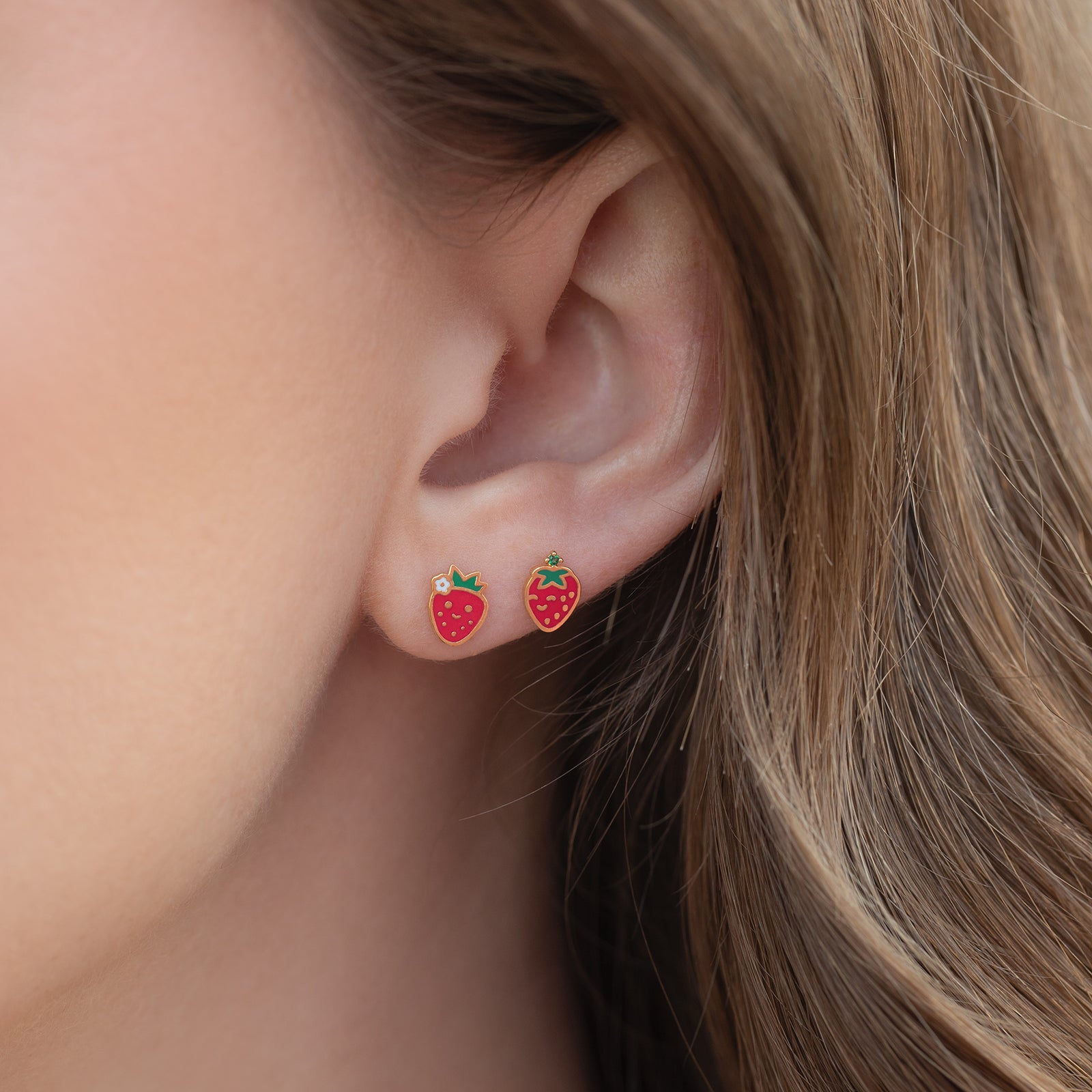 Strawberry Fields Studs – Girls Crew