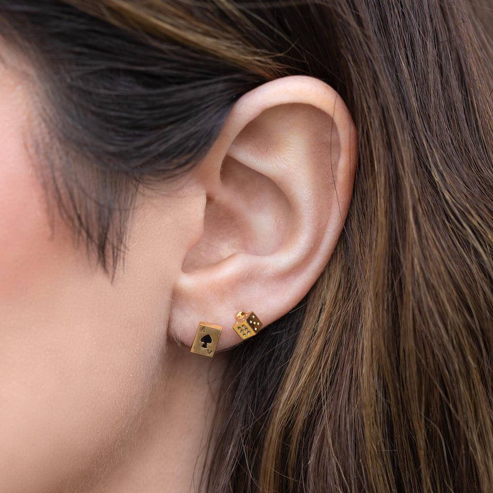 Perfect Illusion Studs – Girls Crew